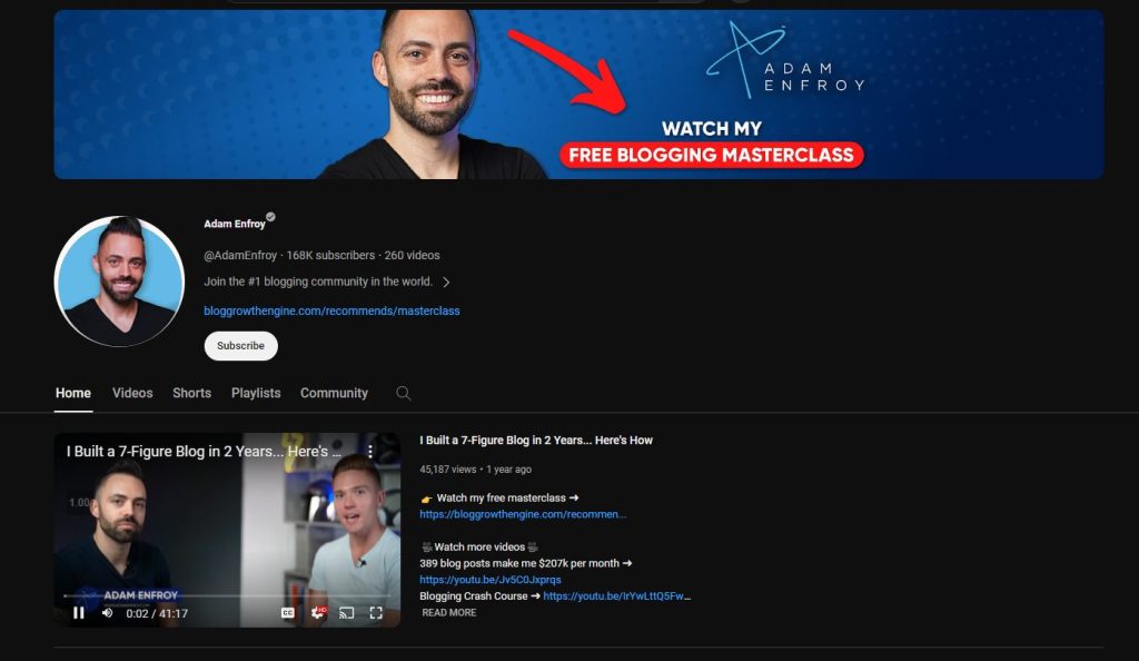 What Does A Content Creator Do? The 3 Stages Successful Creators Follow