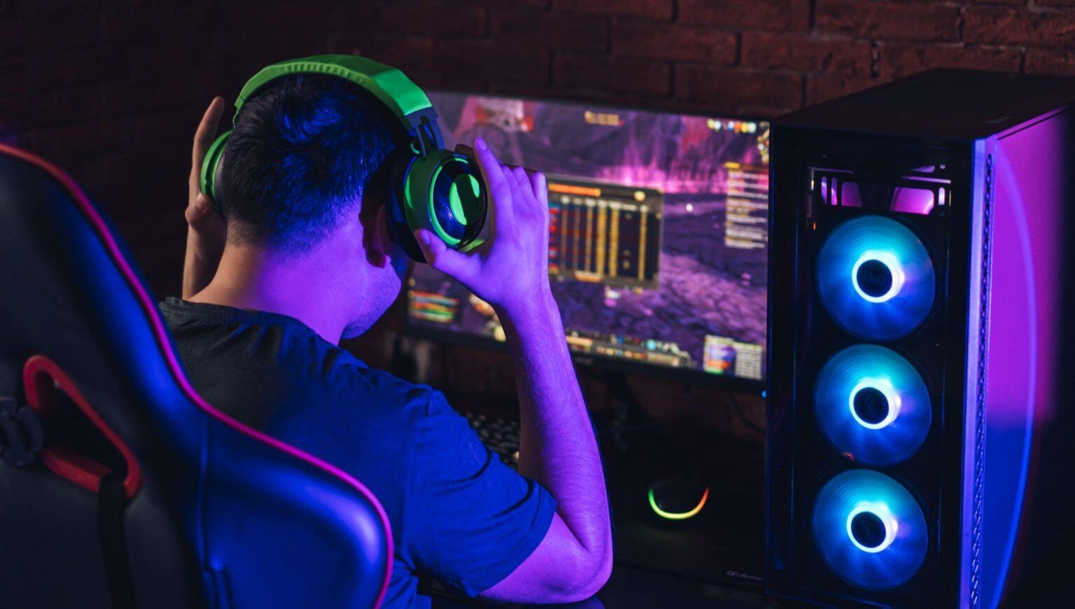 400 Best Funny YouTube Channel Name Ideas for 2024